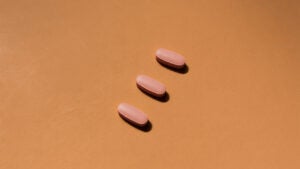 HIV medication: Common drugs in antiretroviral therapy (ART) | Optum Perks