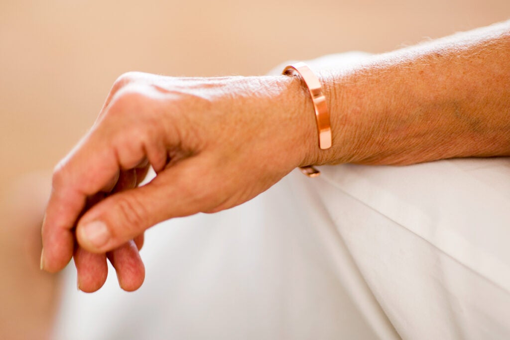 Copper bracelet healing- Does it work? | Optum Perks